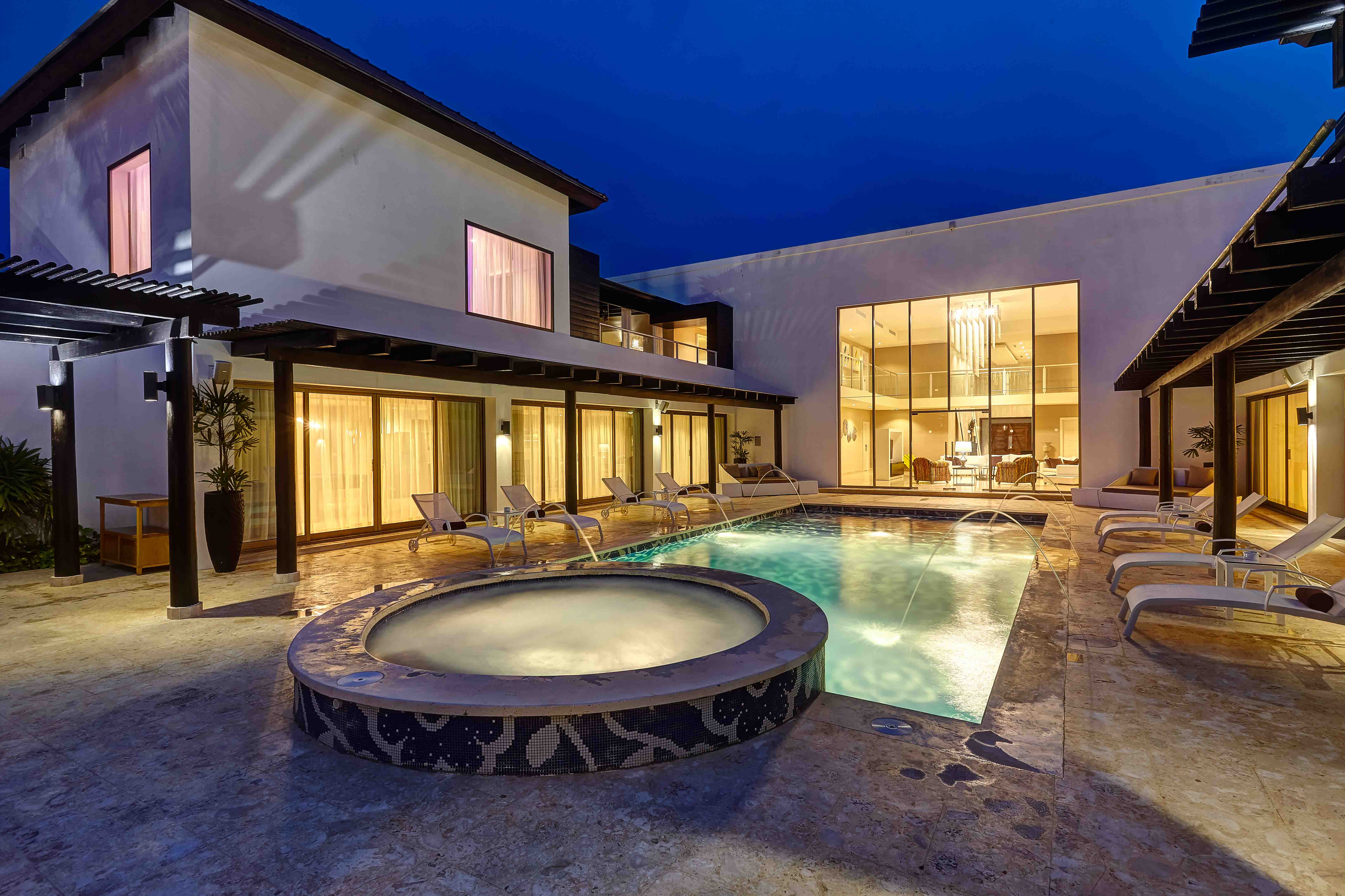 CHIC Mansion | Royalton CHIC Punta Cana